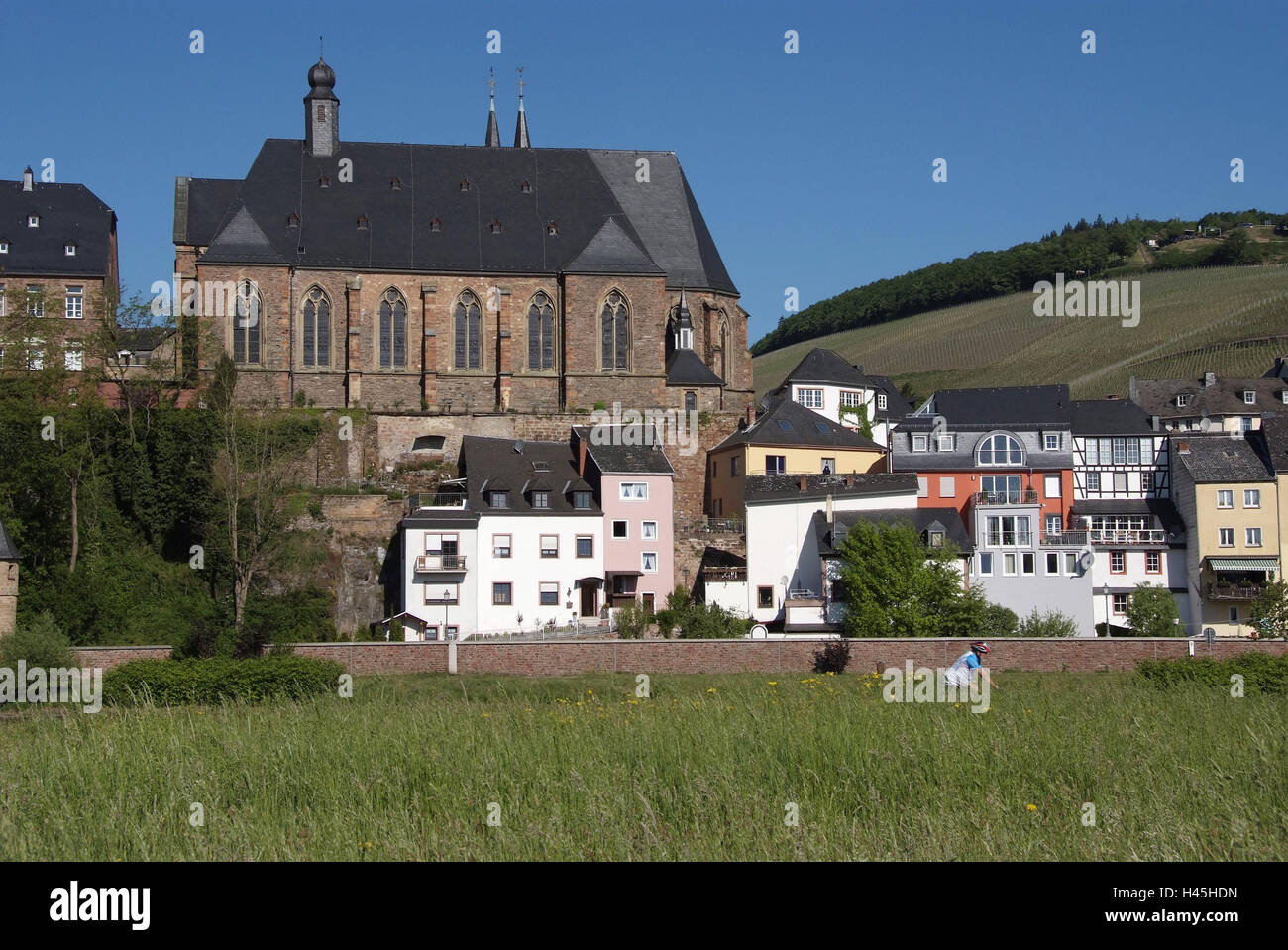 St laurentius church saarburg -Fotos und -Bildmaterial in hoher Auflösung – Alamy