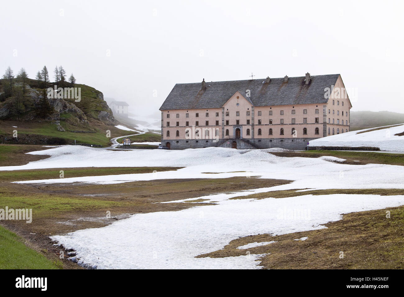 Simplon hospiz -Fotos und -Bildmaterial in hoher Auflösung – Alamy