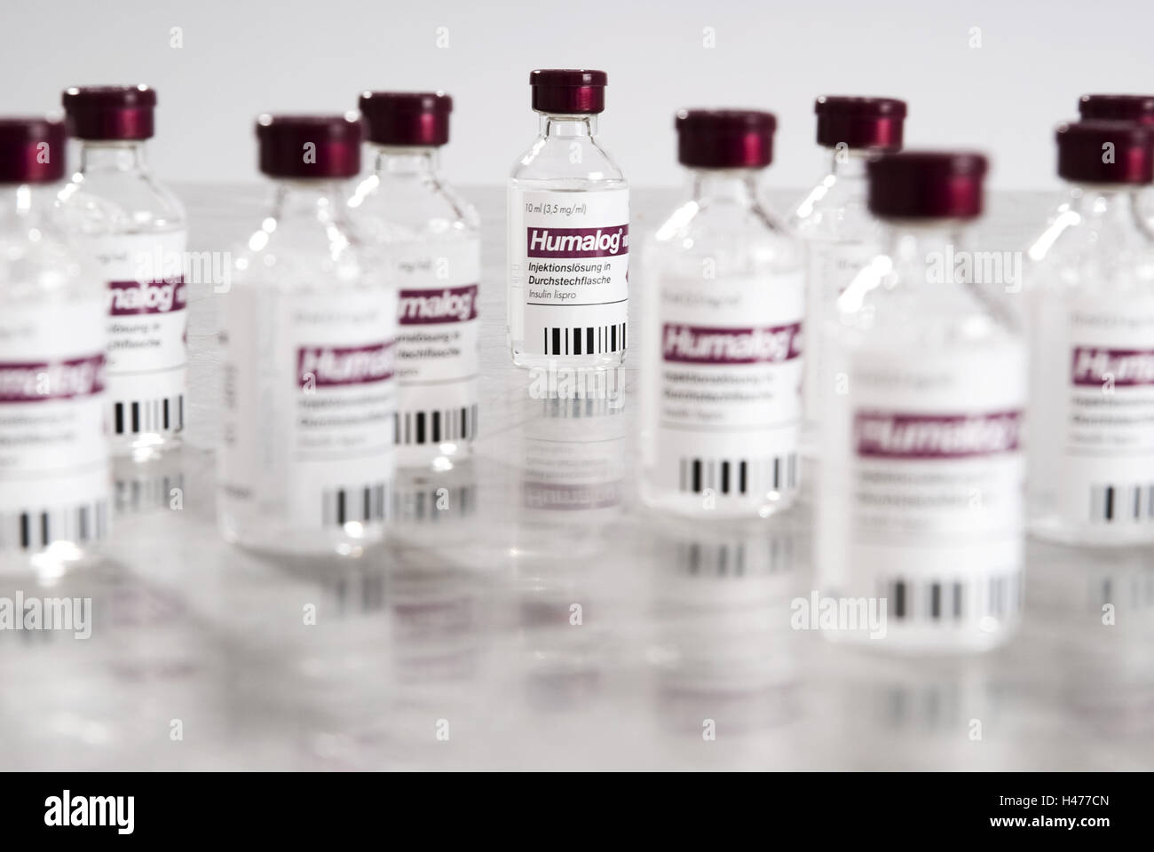 Insulin ampoules -Fotos und -Bildmaterial in hoher Auflösung – Alamy