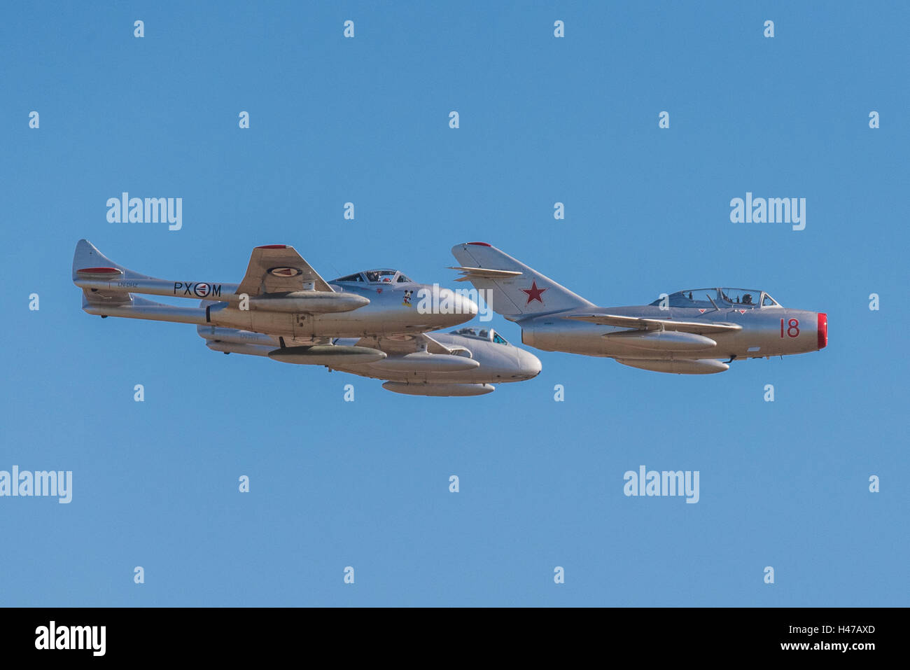 Zweisitzige jet trainer -Fotos und -Bildmaterial in hoher Auflösung – Alamy
