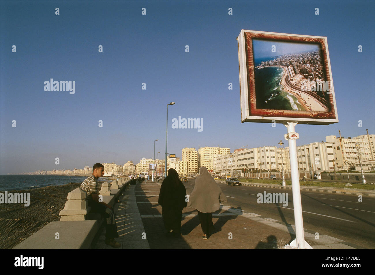 Alexandria egypt street -Fotos und -Bildmaterial in hoher Auflösung – Alamy