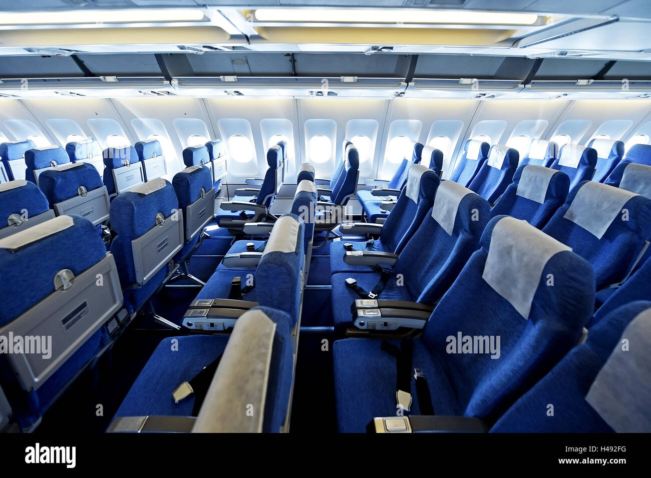 Seat seats airliner -Fotos und -Bildmaterial in hoher Auflösung - Seite ...