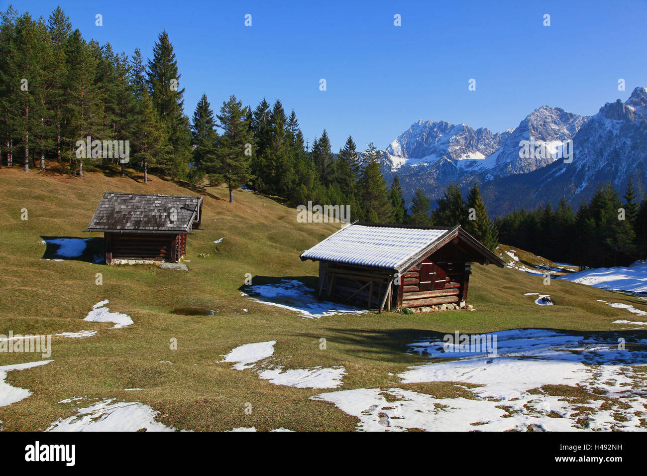 Alp zimmer berge -Fotos und -Bildmaterial in hoher Auflösung – Alamy