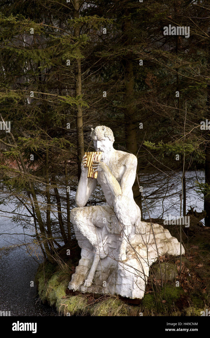 Statue des griechischen fauns -Fotos und -Bildmaterial in hoher ...