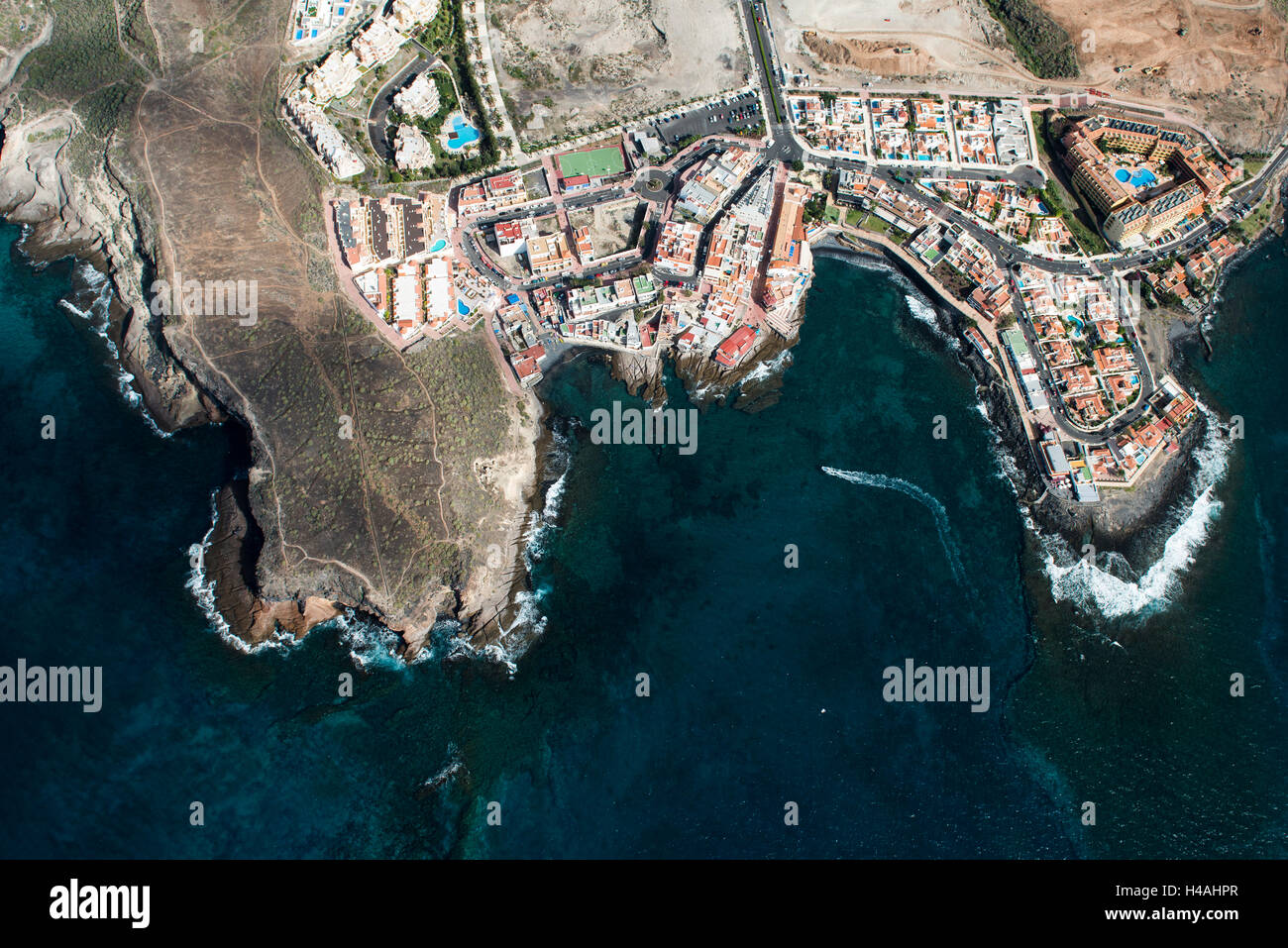 Teneriffa strand caleta -Fotos und -Bildmaterial in hoher Auflösung – Alamy