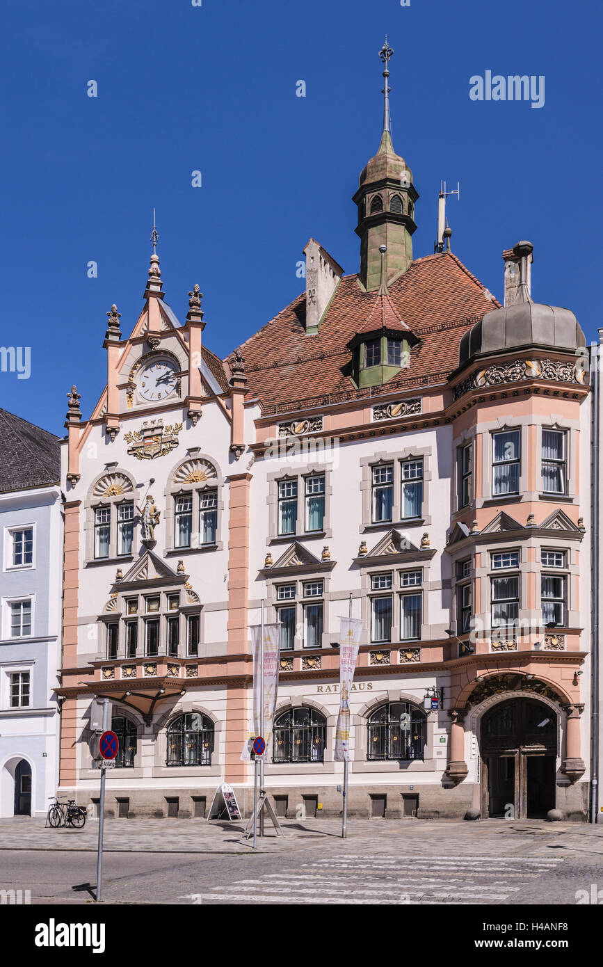 Braunau am inn stadtplatz -Fotos und -Bildmaterial in hoher Auflösung ...