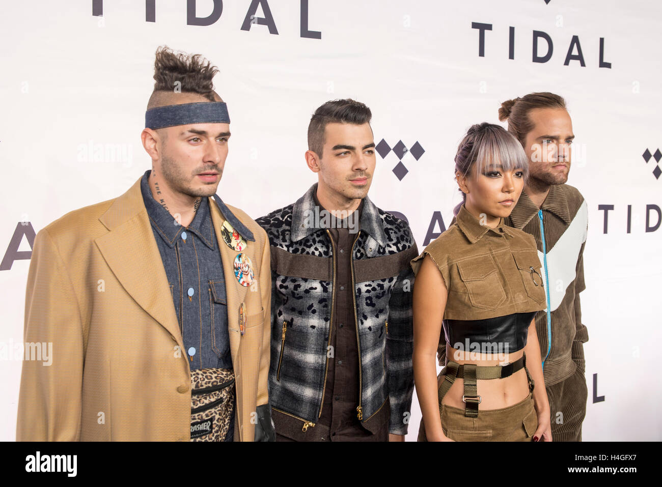 Cole whittle und jack gesetzlos -Fotos und -Bildmaterial in hoher ...