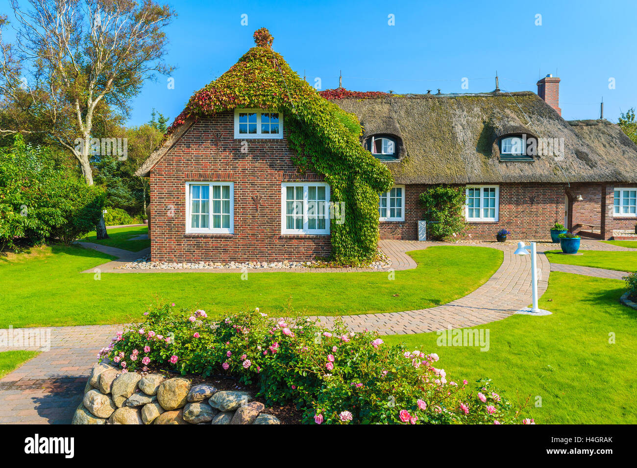 Reetdachhaus In Kampen Stockfotos & Reetdachhaus In Kampen Bilder - Alamy