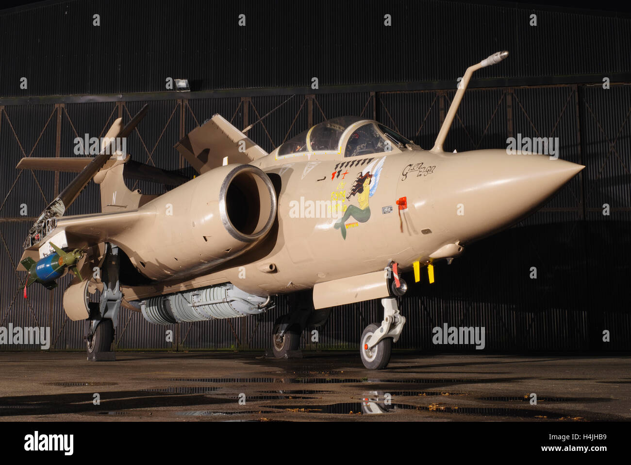 Raf buccaneer gulf war jet -Fotos und -Bildmaterial in hoher Auflösung ...