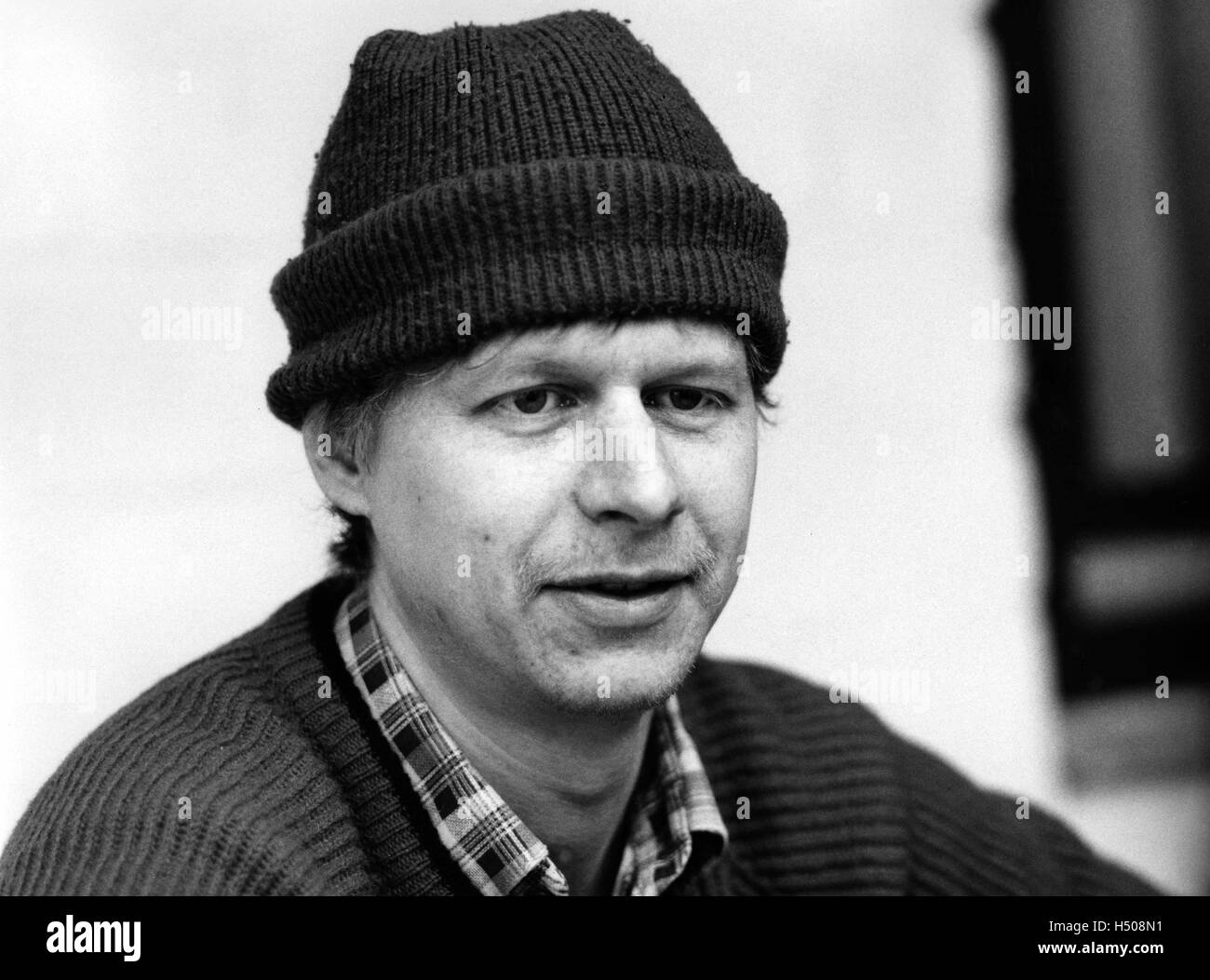 Lars eidinger sein oder nicht sein Schwarzweiß-Stockfotos und -bilder ...