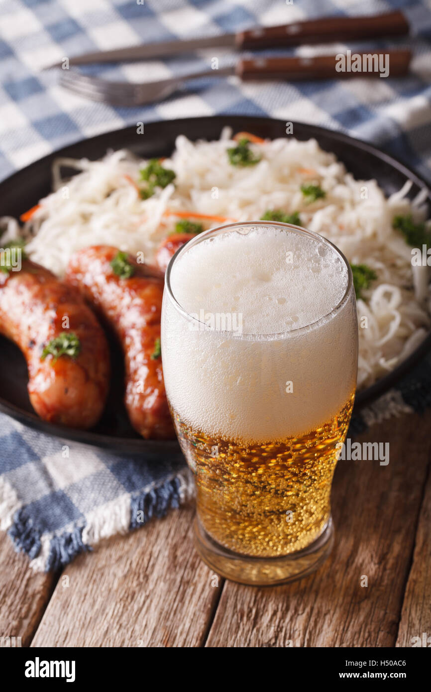 Deutsche grillwurst -Fotos und -Bildmaterial in hoher Auflösung – Alamy