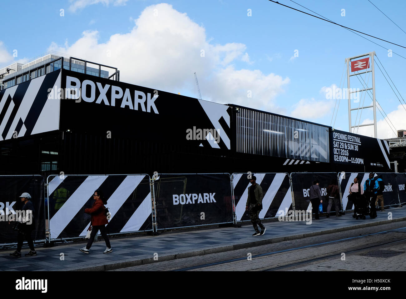 Croydon box park -Fotos und -Bildmaterial in hoher Auflösung – Alamy