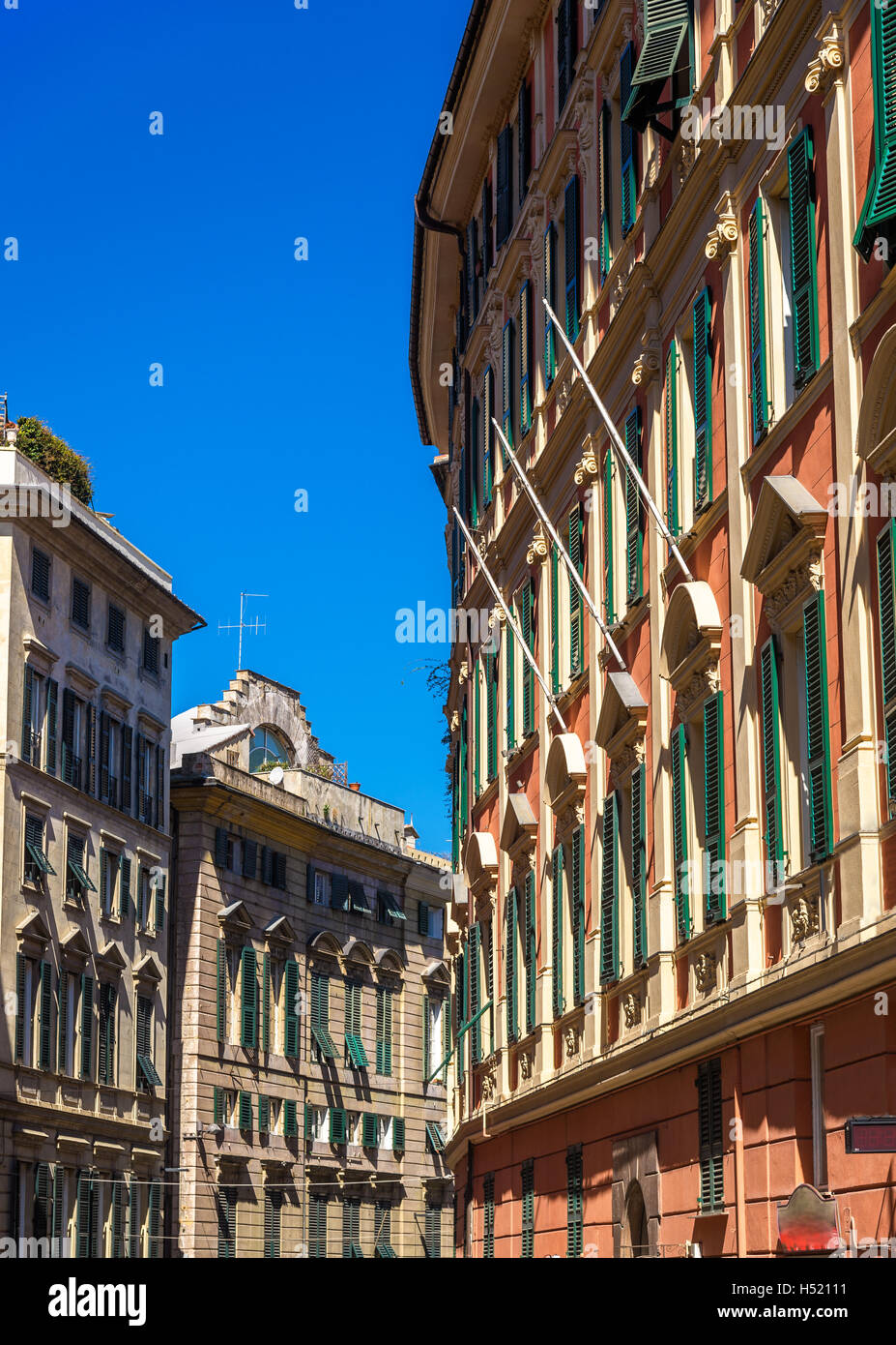Zentrum von genua -Fotos und -Bildmaterial in hoher Auflösung – Alamy