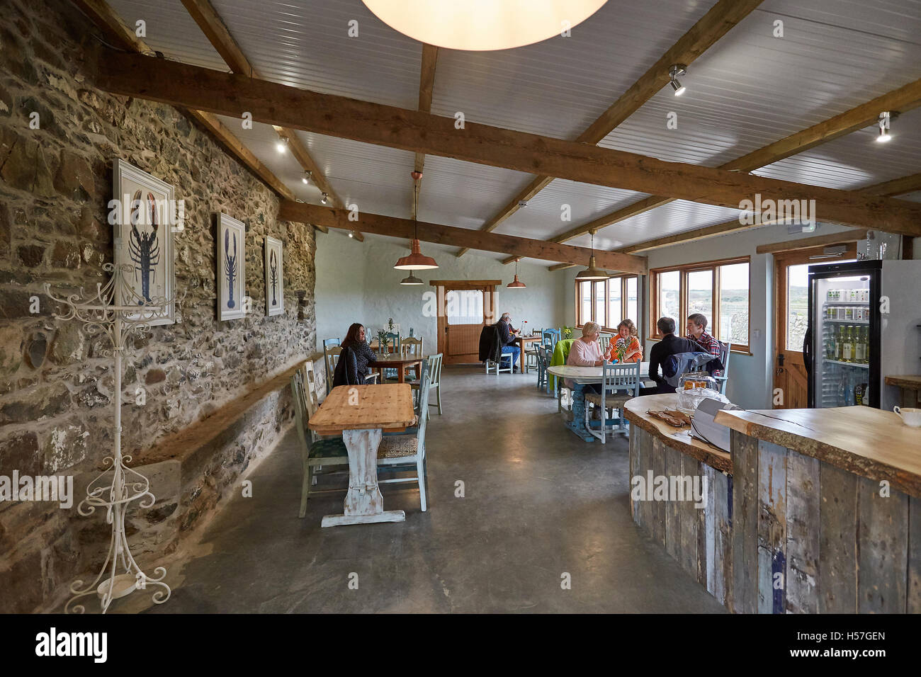 Das Restaurant im Grub-Küche auf Grub-Farm, wo einige der Speisen auf ...