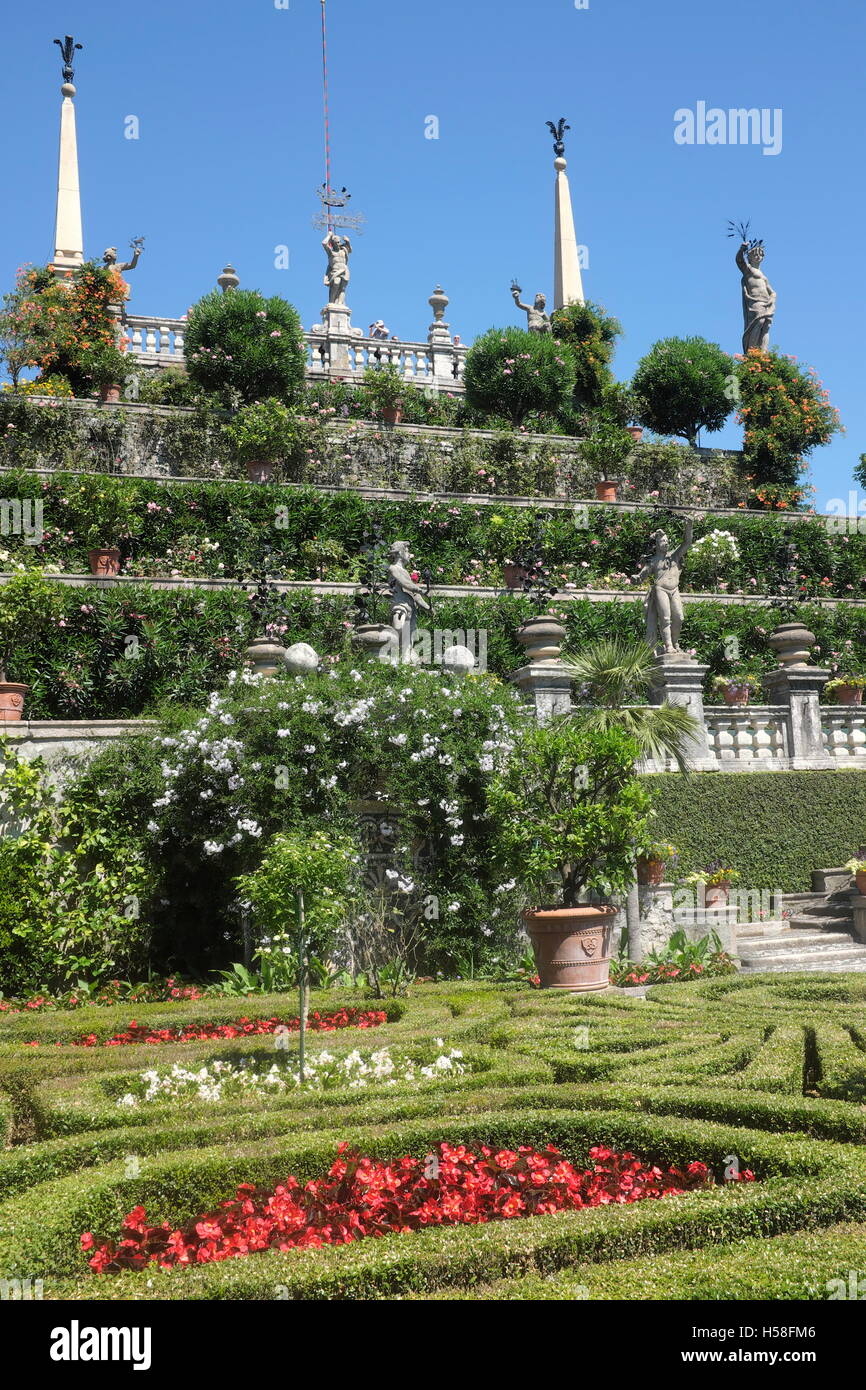Stresa garten -Fotos und -Bildmaterial in hoher Auflösung – Alamy