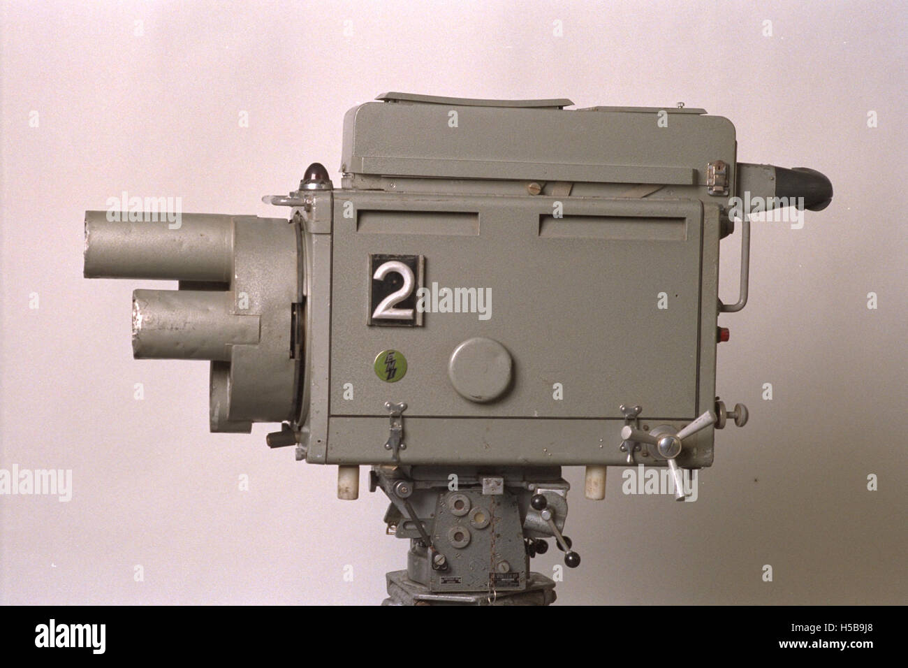 Tv kamera 1950 -Fotos und -Bildmaterial in hoher Auflösung – Alamy
