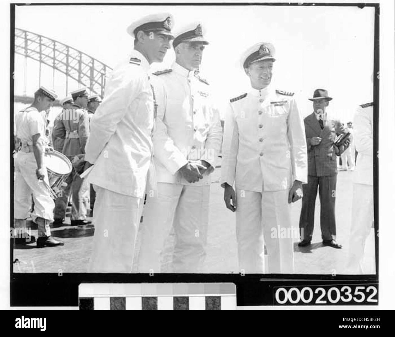RN Lieutenant Commander Clive Montgomery, RAN Rear⁄Vice Admiral Sir ...
