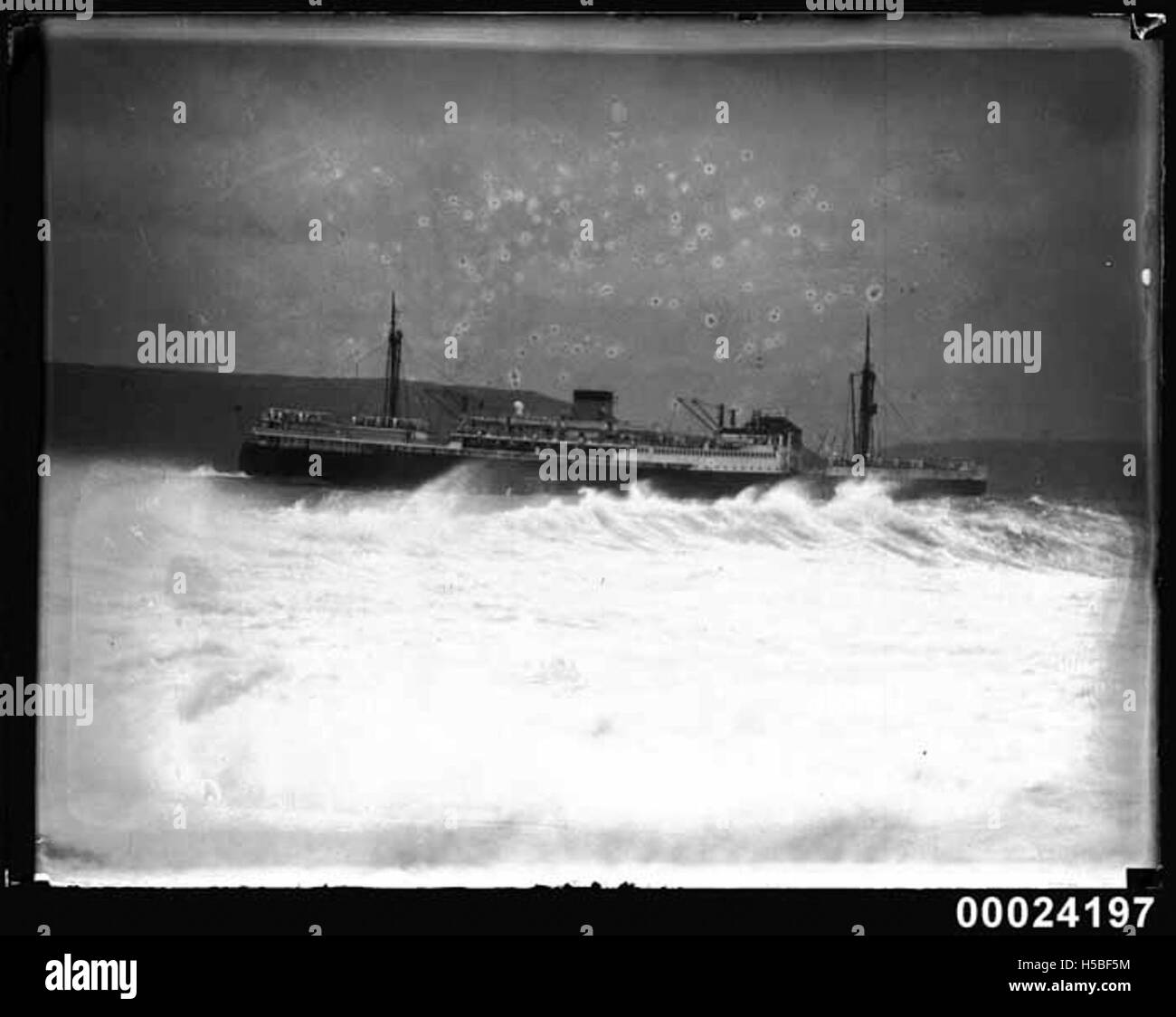 Die MV Manunda, ein bemerkenswertes Schiff, wird im Hafen von Sydney ...