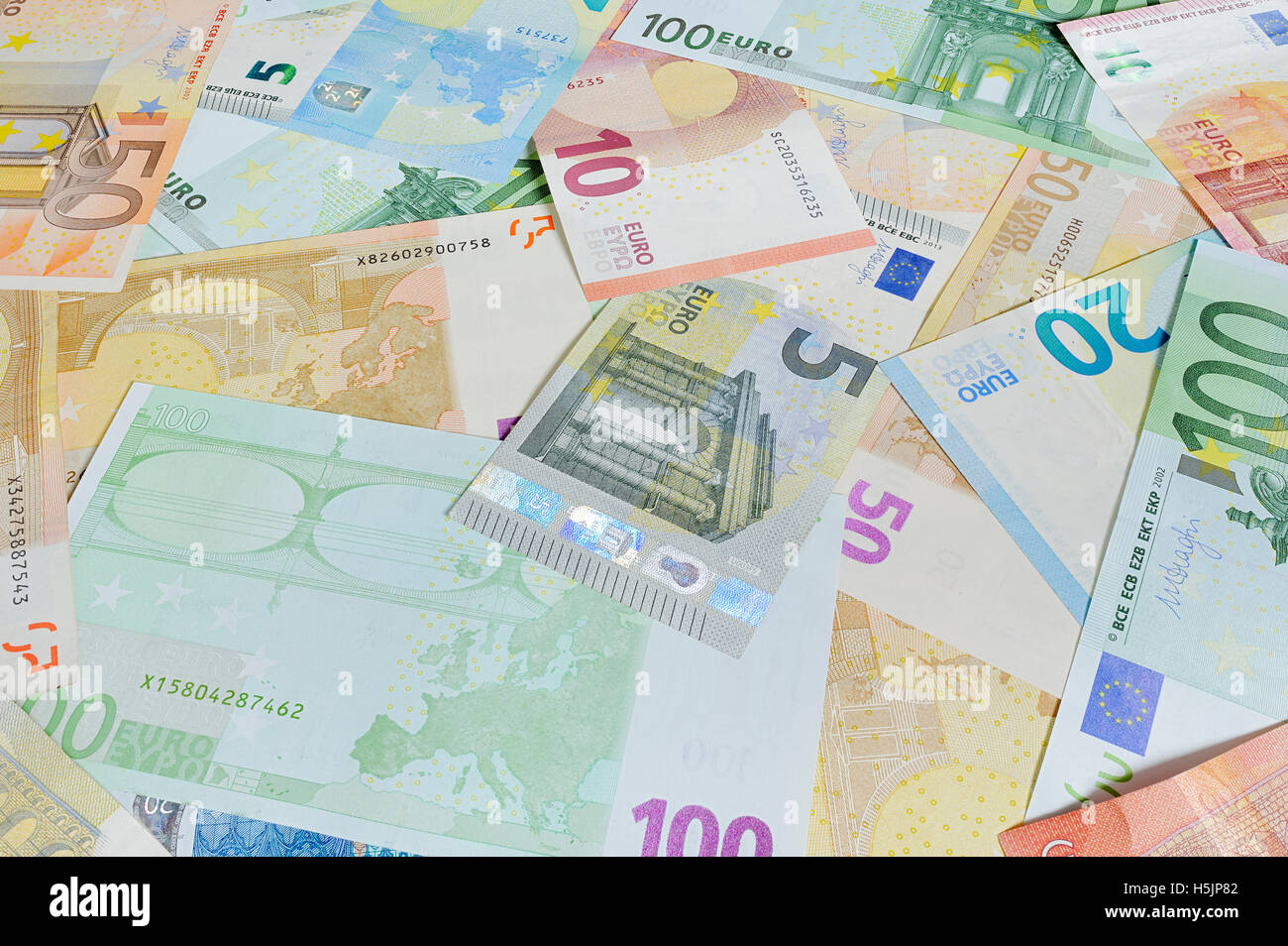 Verschiedene Arten von Euro-Scheine Stockfotografie - Alamy