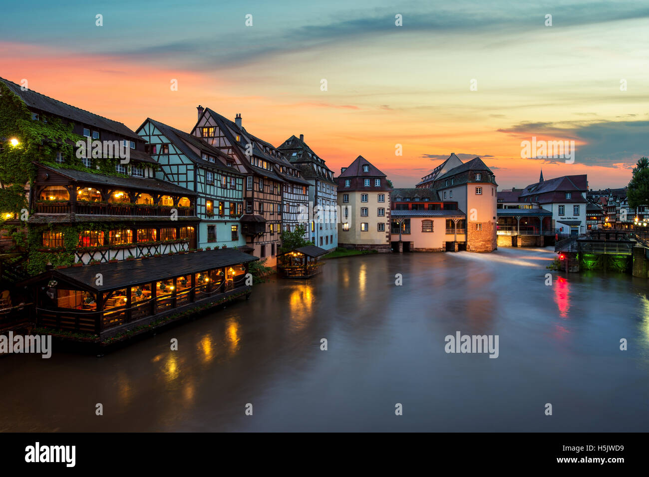 Straßbourg altstadt -Fotos und -Bildmaterial in hoher Auflösung – Alamy