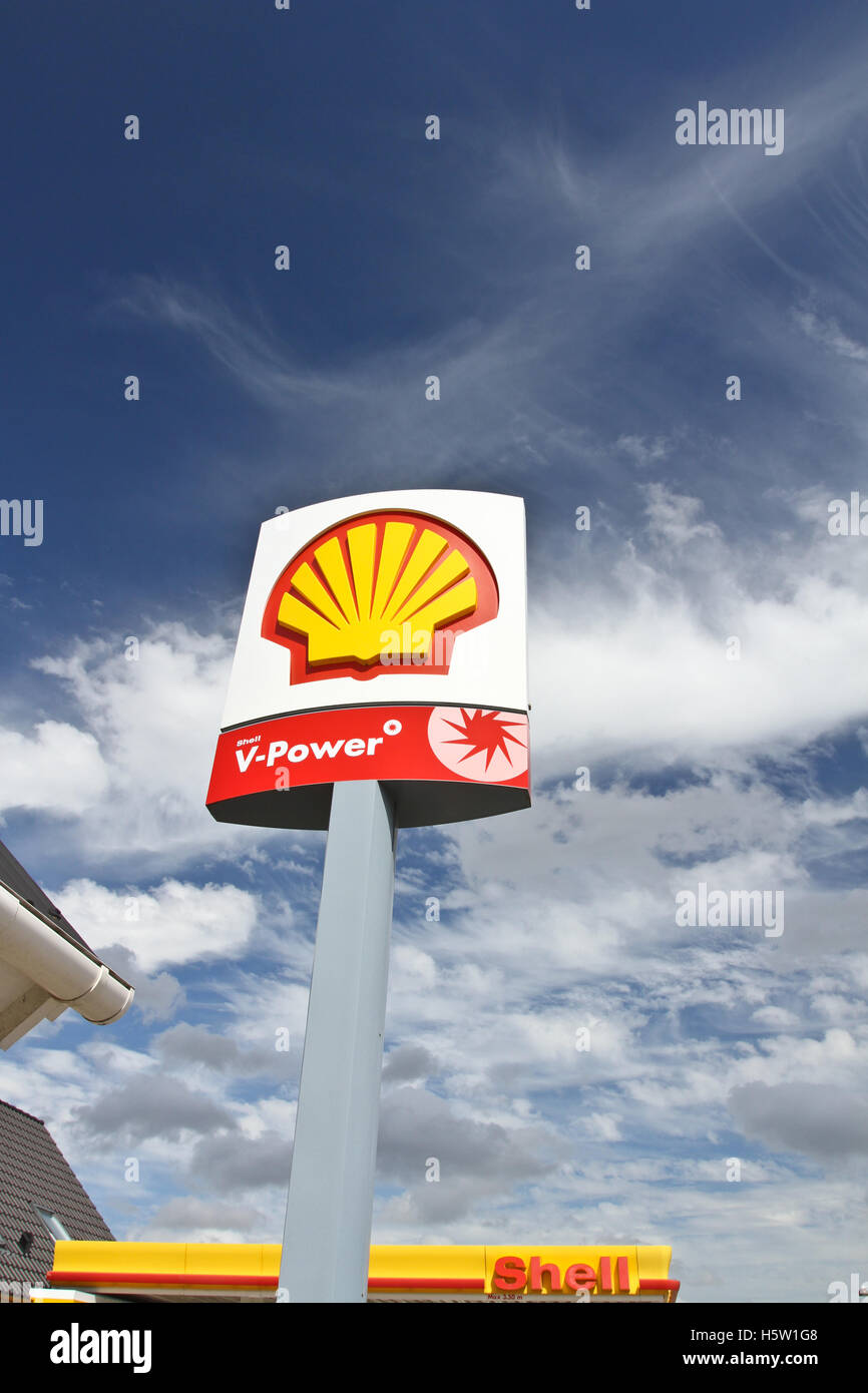 Shell station -Fotos und -Bildmaterial in hoher Auflösung – Alamy