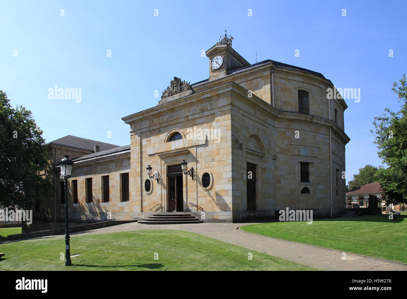 Das Biskaya-Versammlungshaus in Guernica Gernika Lumo Spanien ...
