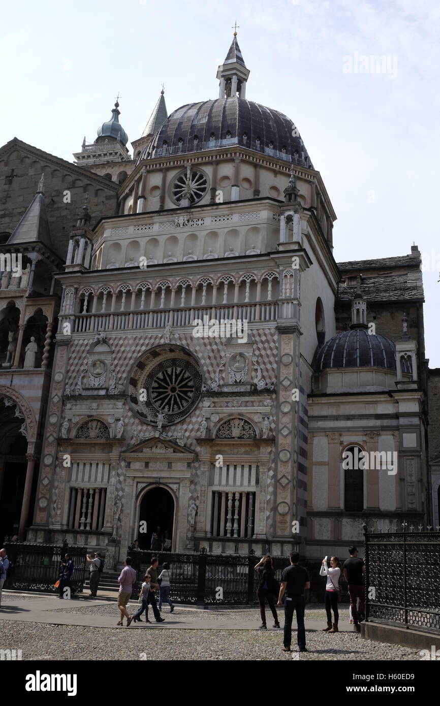 Bergamo colleoni mausoleum -Fotos und -Bildmaterial in hoher Auflösung ...