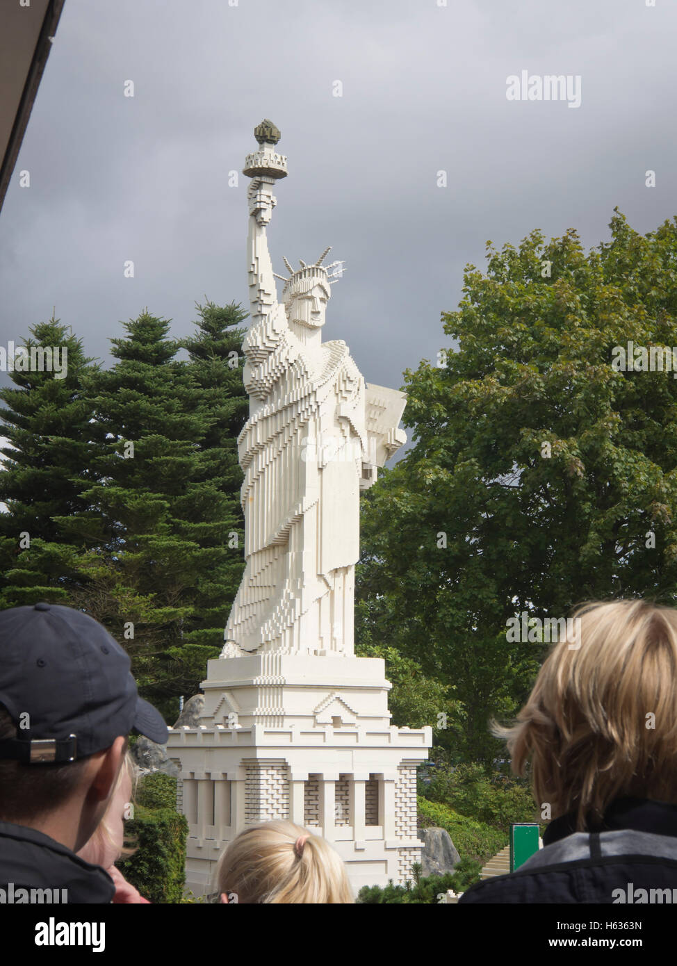 Lego statue -Fotos und -Bildmaterial in hoher Auflösung – Alamy