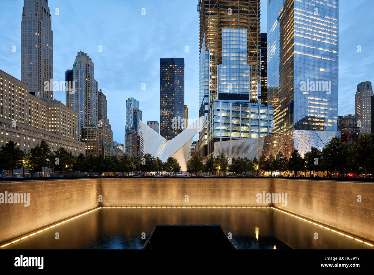 Manhattan skyline 9 11 memorial oculus -Fotos und -Bildmaterial in ...