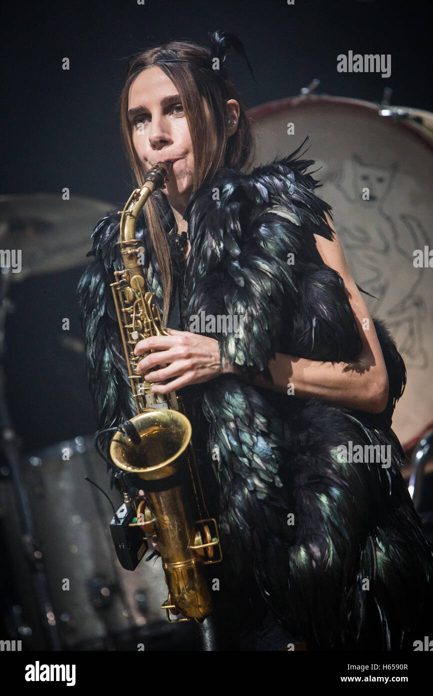 Pj Harvey Stockfotos und -bilder Kaufen - Seite 2 - Alamy