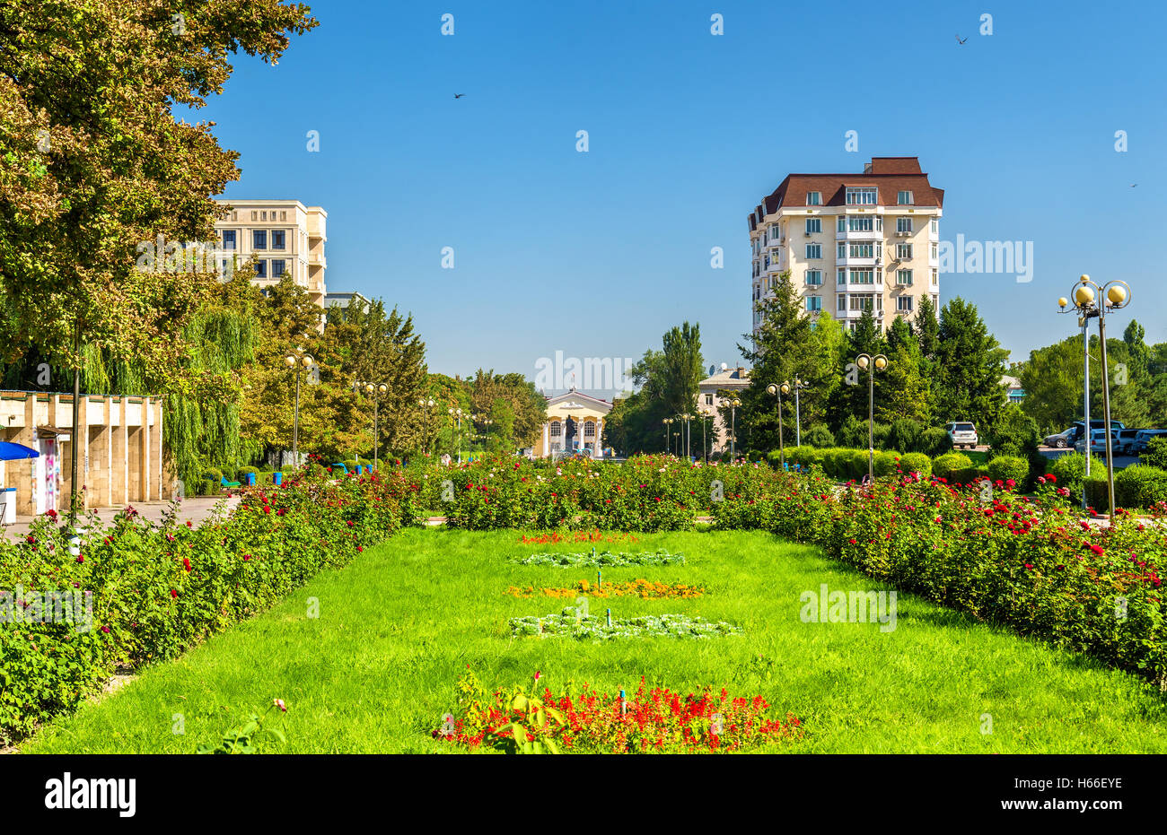 Monument bishkek kyrgyzstan central asia -Fotos und -Bildmaterial in ...