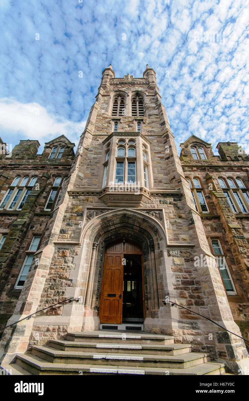 Lanyon Building, Belfast Royal Academy (BRA)-Gymnasium in Nord-Belfast ...