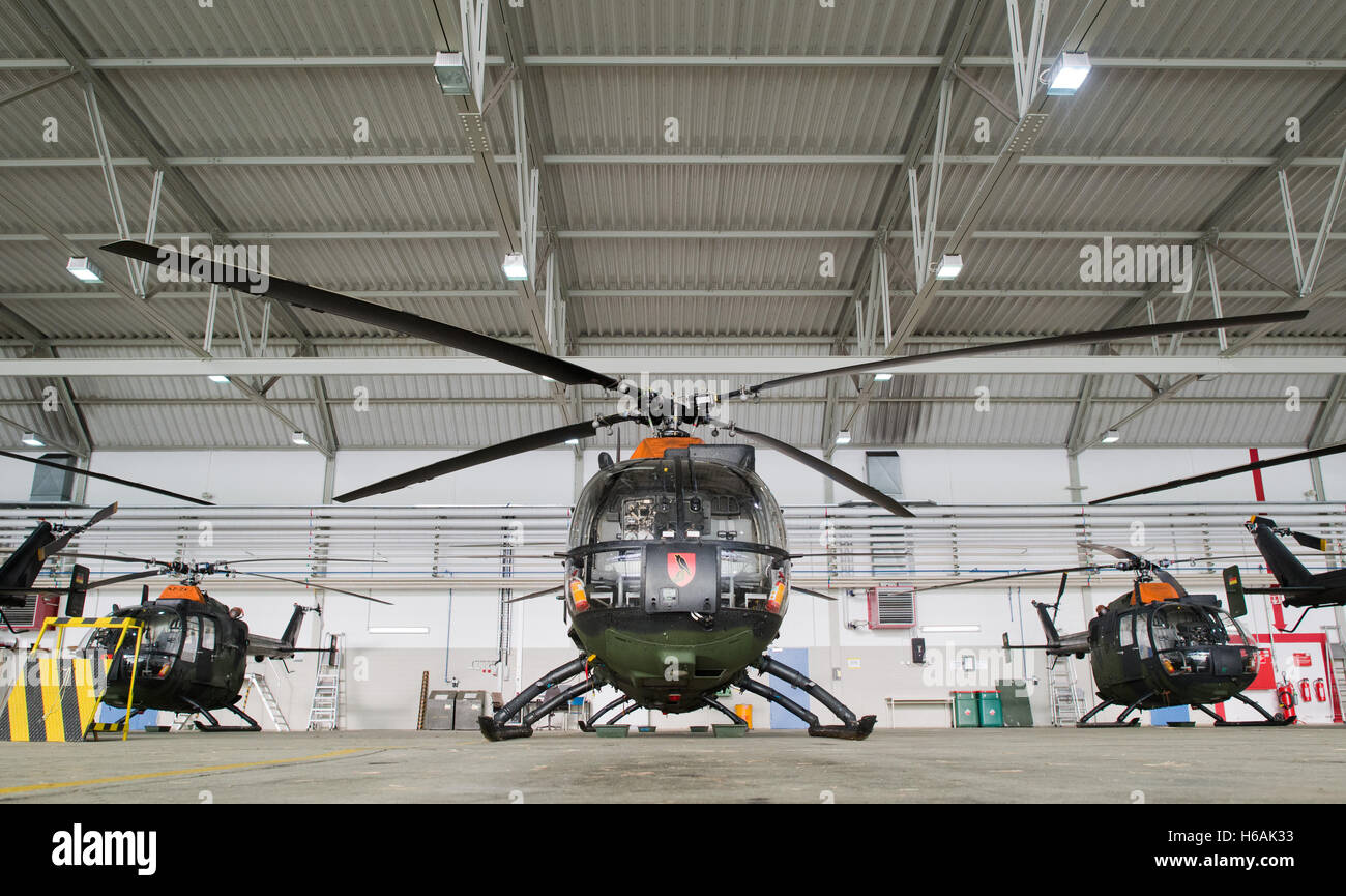 Hangar 105 -Fotos und -Bildmaterial in hoher Auflösung – Alamy