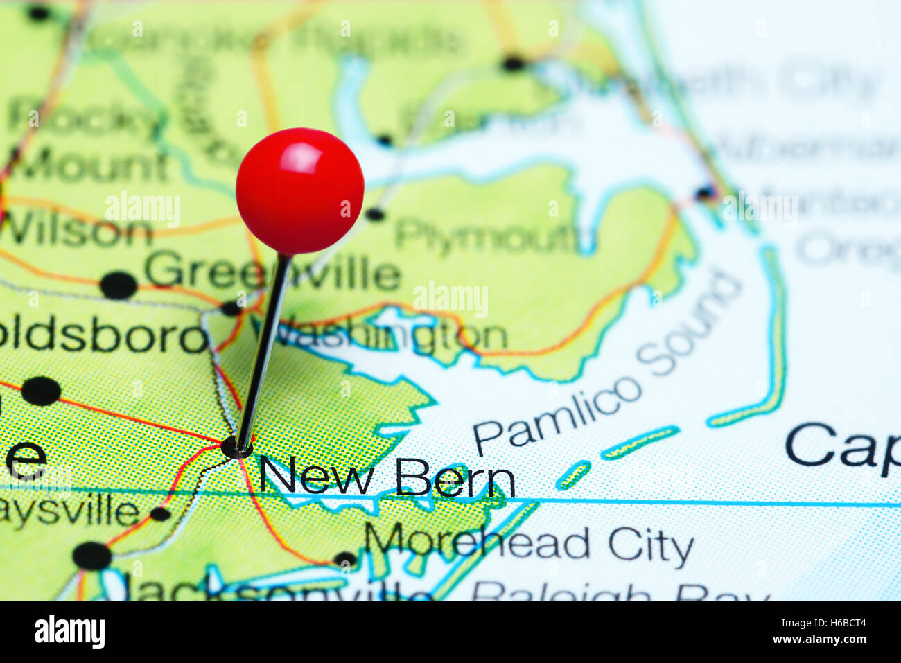 New Bern, fixiert auf einer Karte von North Carolina, USA ...