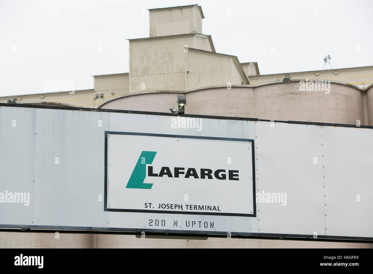 Lafarge logo -Fotos und -Bildmaterial in hoher Auflösung – Alamy