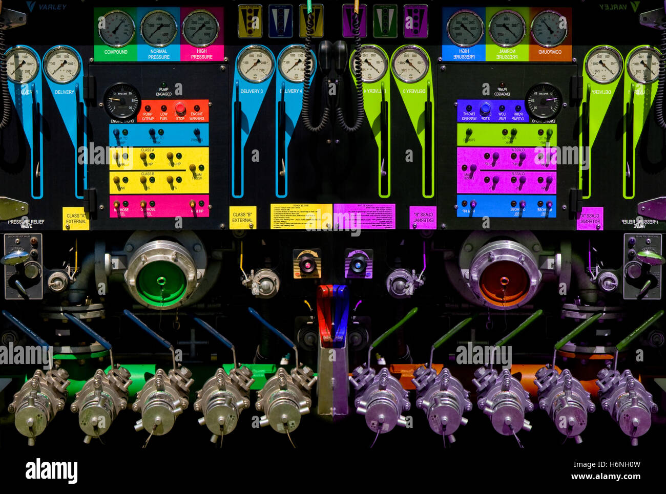 Experimentelle manipulation -Fotos und -Bildmaterial in hoher Auflösung ...