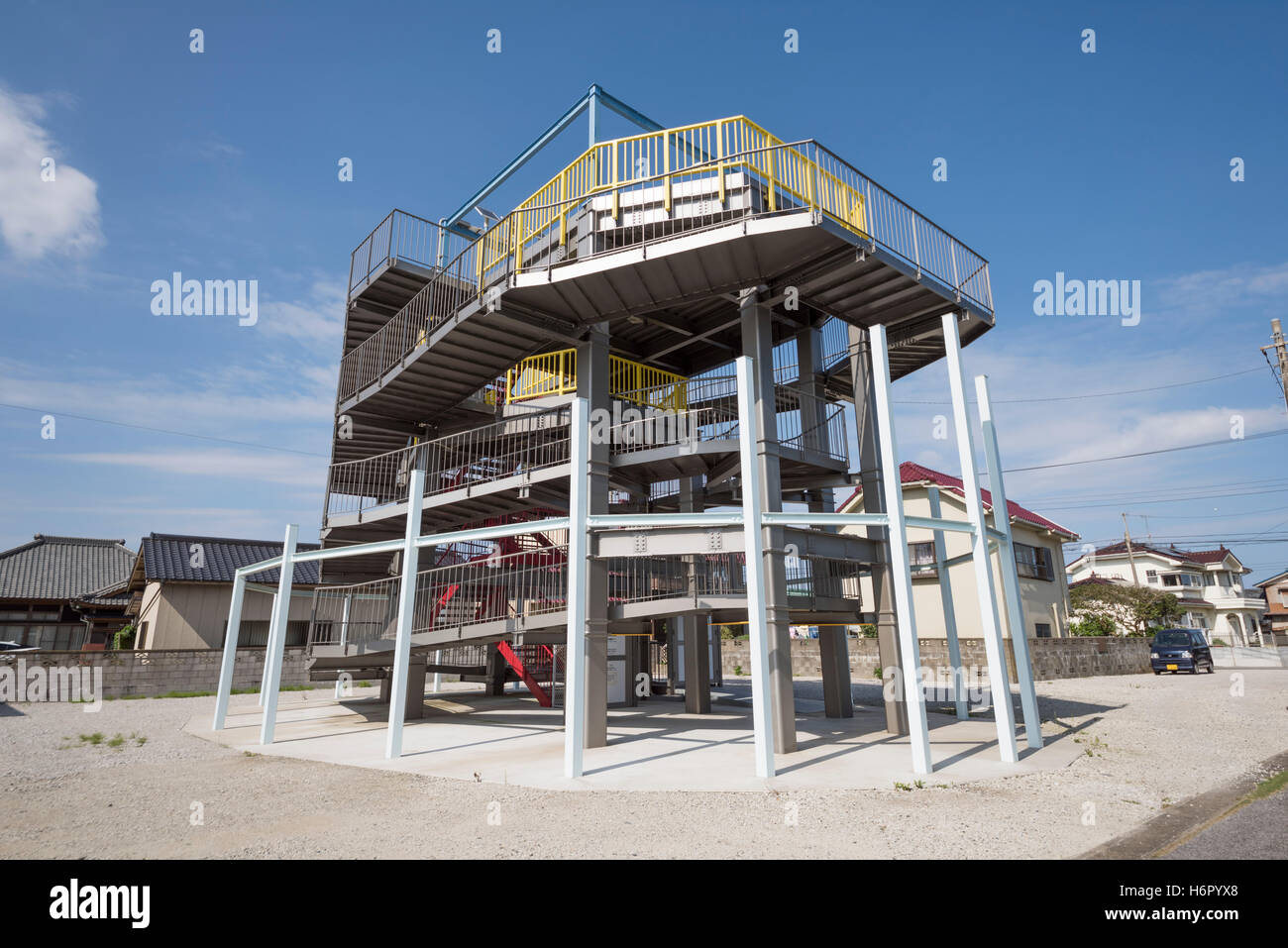 Tsunami evacuation tower -Fotos und -Bildmaterial in hoher Auflösung ...
