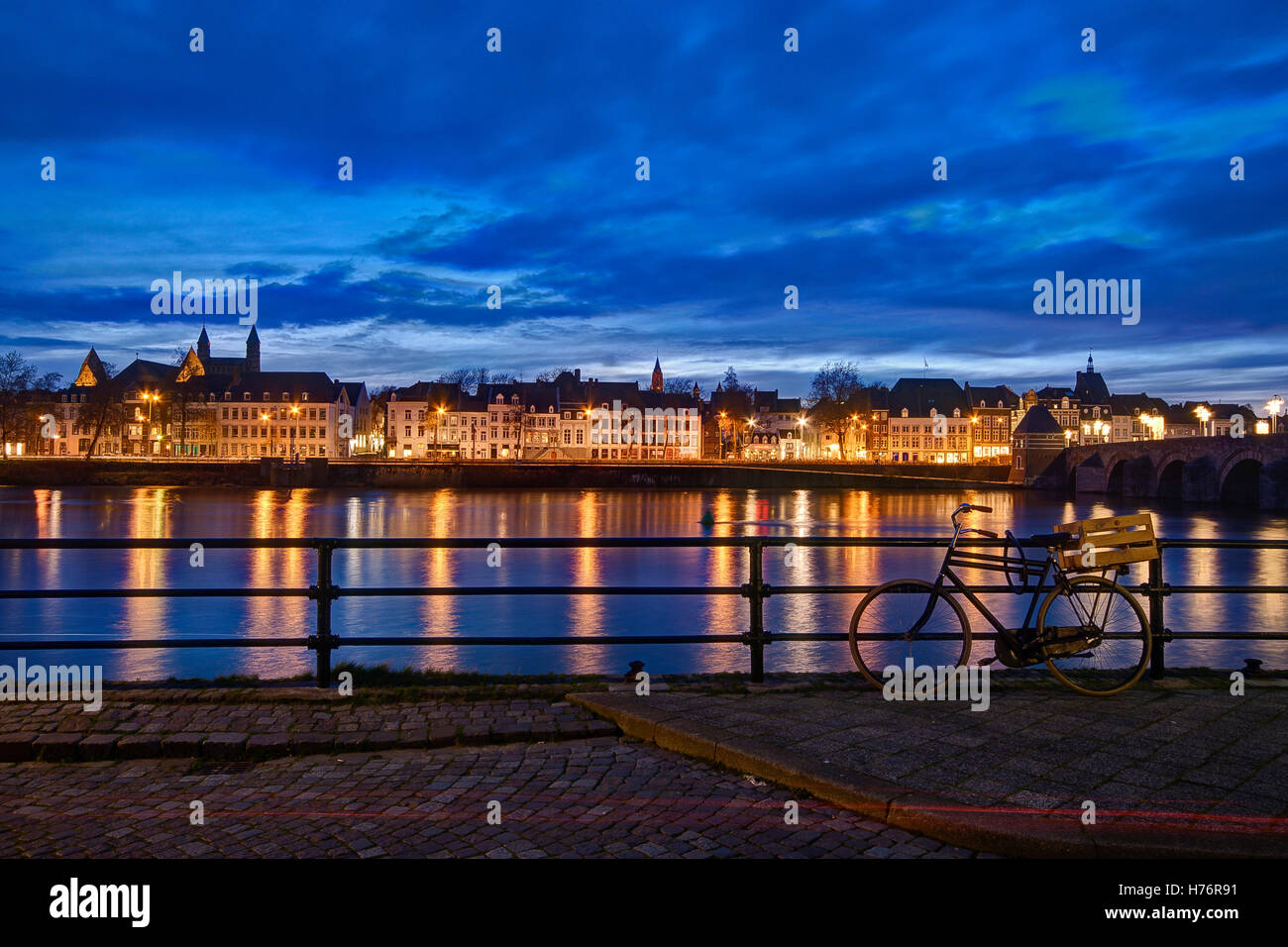Maas fluss -Fotos und -Bildmaterial in hoher Auflösung – Alamy