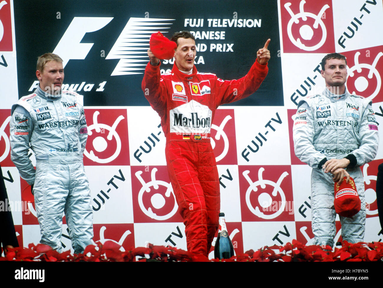 Michael Schumacher, Mika Häkkinen David Coulthard Japan Podium 2000 Stockfotografie - Alamy