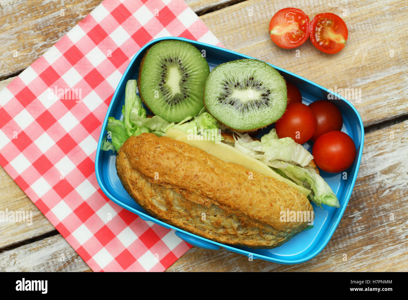 Gesundes schulessen -Fotos und -Bildmaterial in hoher Auflösung – Alamy