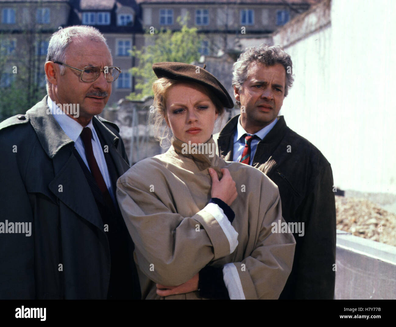 DER ALTE: Der Tod des Uhrmachers, D 1988, Regie: Zbynek Brynych ...