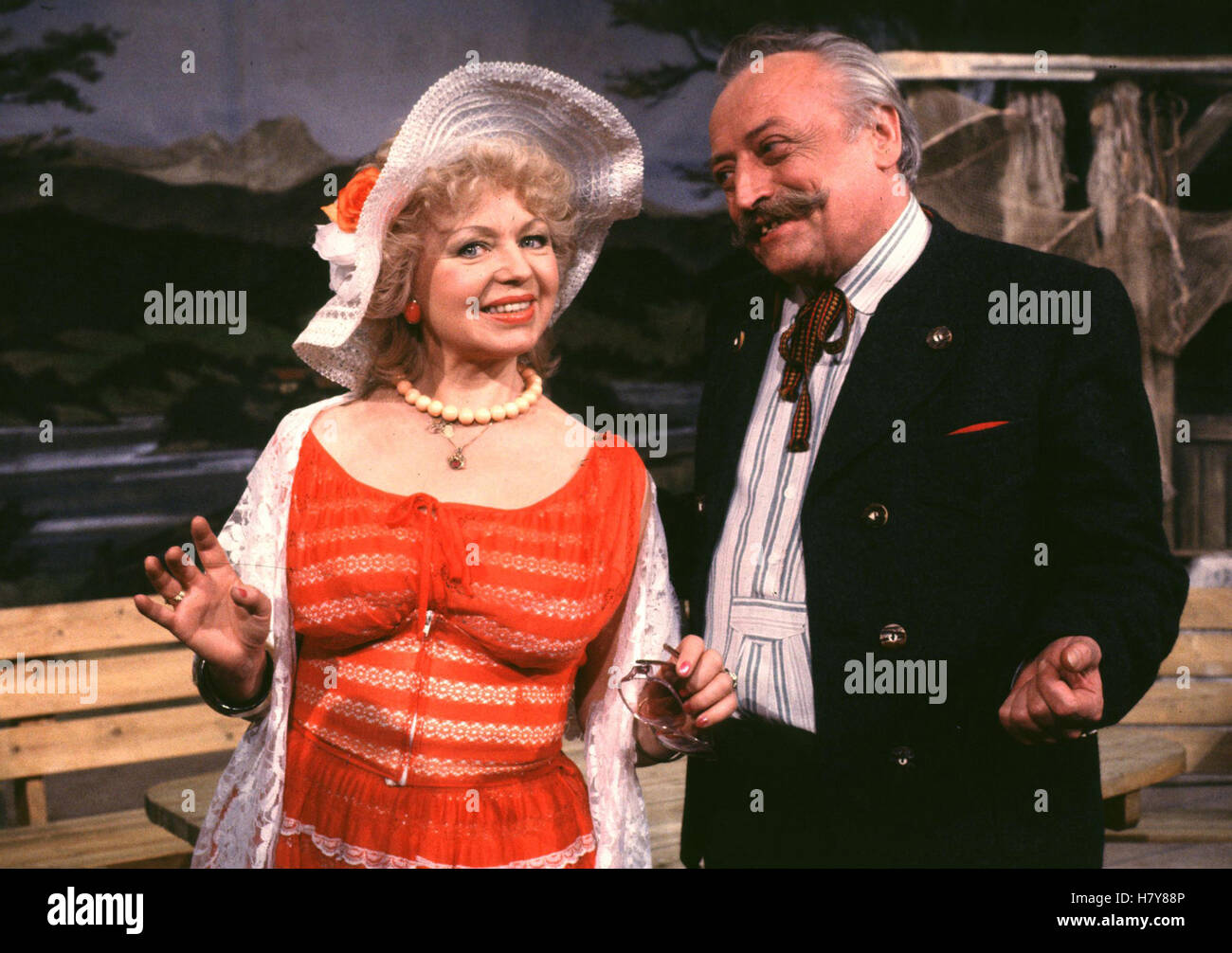 CHIEMGAUER VOLKSTHEATER - St. Pauli in St. Peter, D 1992, Regie: Georg ...