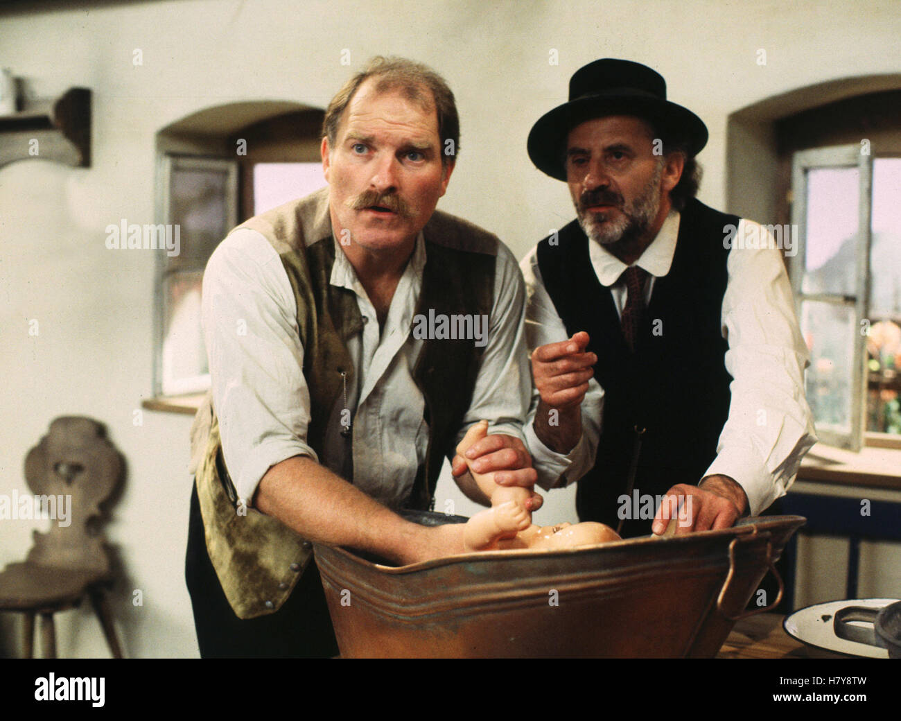 KOMÖDIENSTADEL: Der Siebte Bua, D 1993, Regie: Rainer Wolffhardt, BERND ...