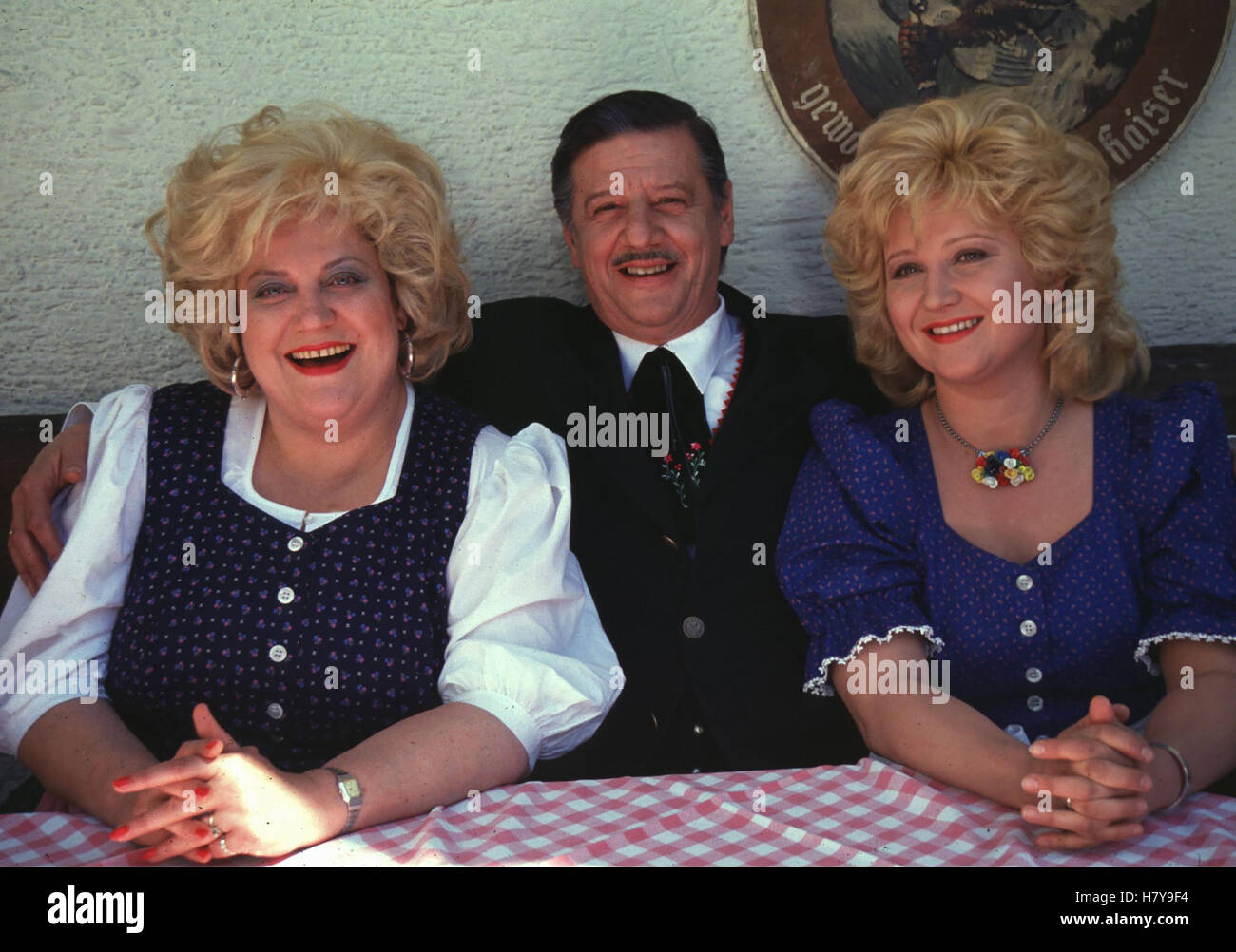 TATORT: Und sterben Musi Spielt Dazu, BR 1994, Regie: Hanns Christian ...