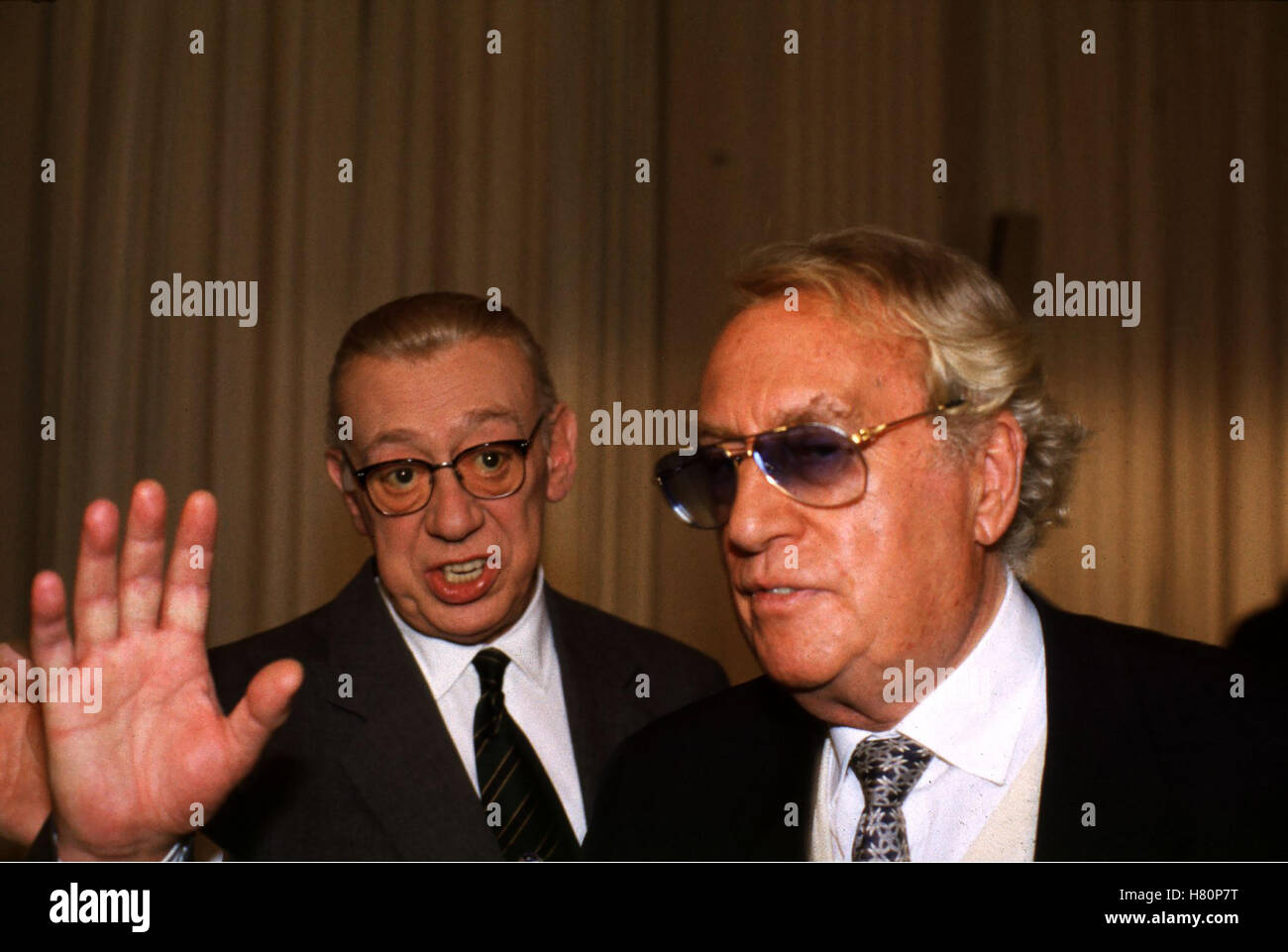 Derrick: Das Abschiedsgeschenk (DERRICK: DAS ABSCHIEDSGESCHENK), D 1997 ...