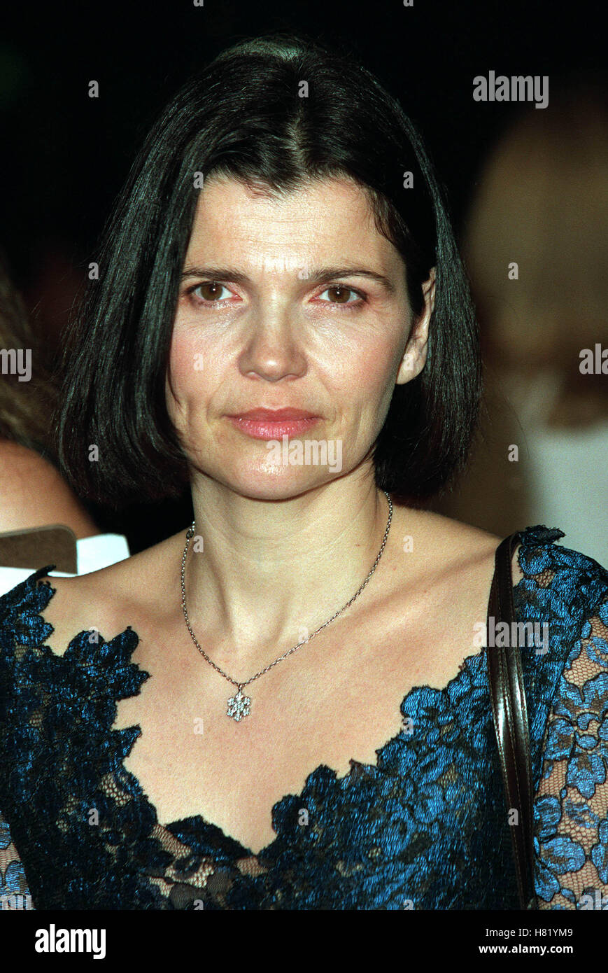 Ali hewson und bono -Fotos und -Bildmaterial in hoher Auflösung – Alamy