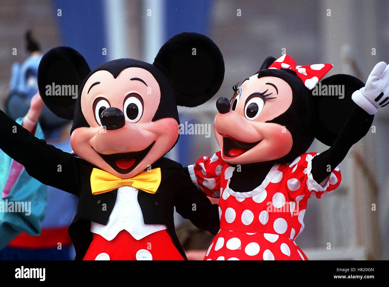 Mickey minnie mouse magic kingdom -Fotos und -Bildmaterial in hoher ...