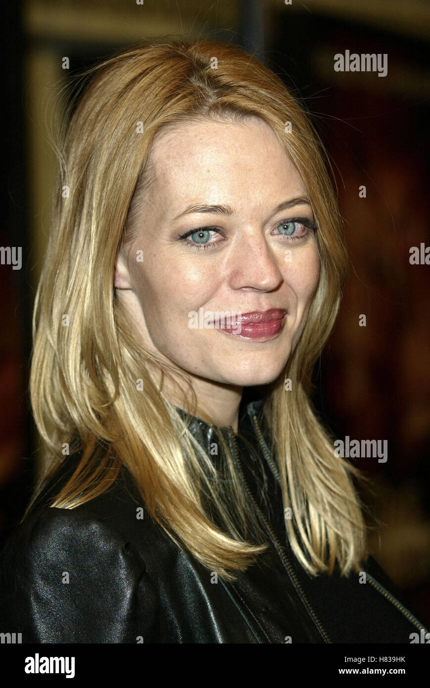 JERI RYAN die Zeitmaschine FILM PREMIERE WESTWOOD LOS ANGELES USA 4 ...