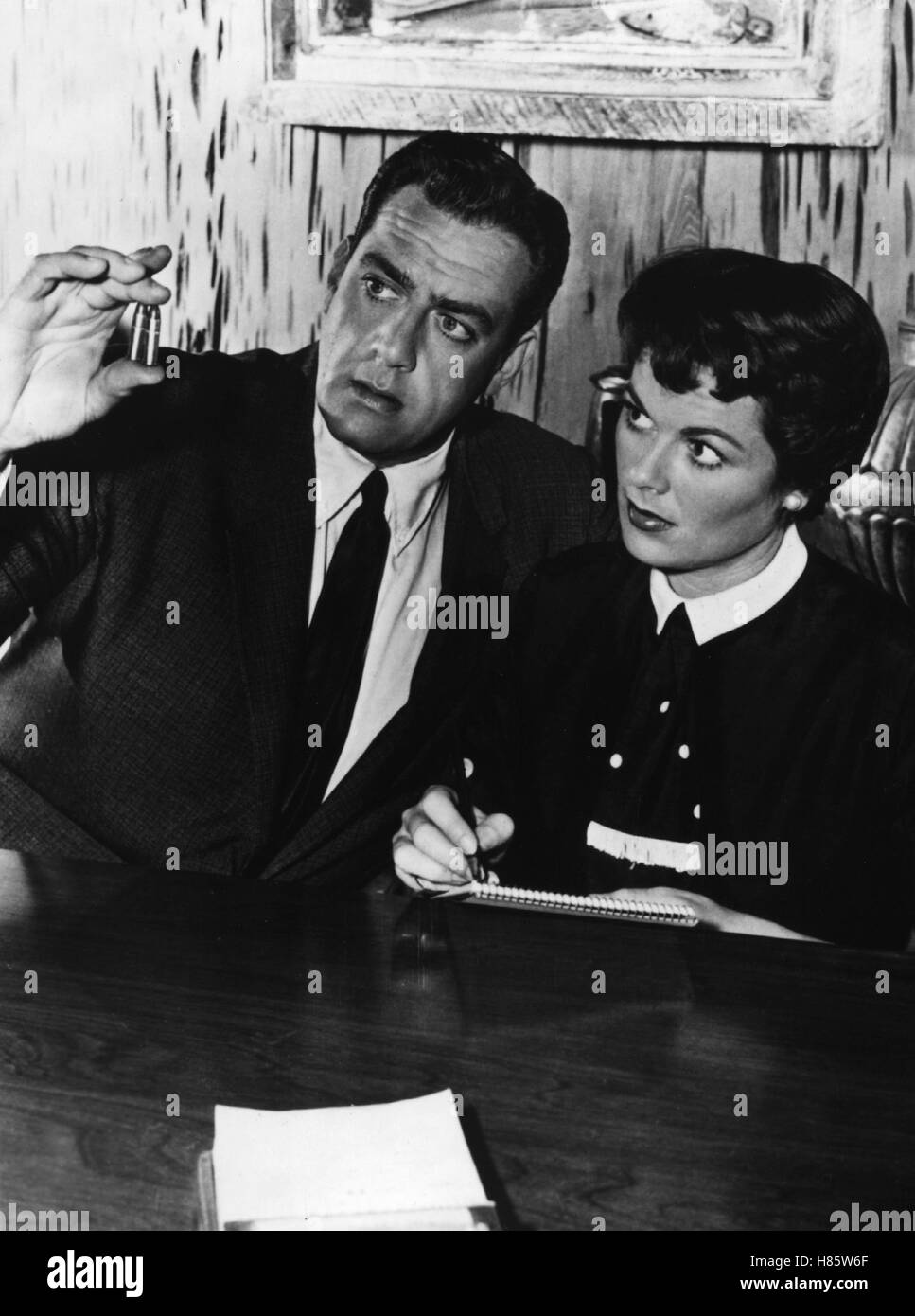 Barbara hale 1957 -Fotos und -Bildmaterial in hoher Auflösung – Alamy