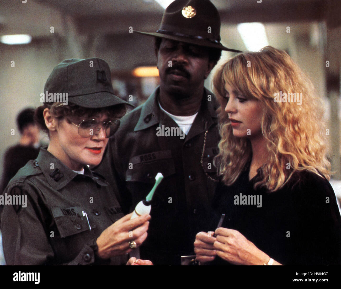 Privat benjamin 1980 eileen brennan -Fotos und -Bildmaterial in hoher ...